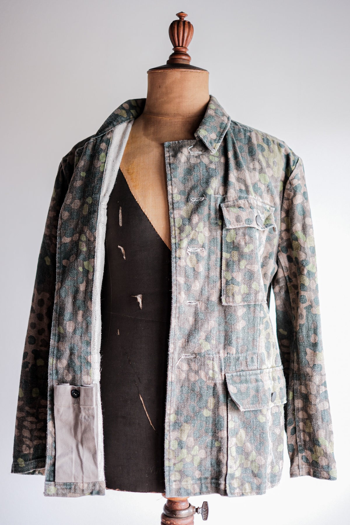 [~00's] German Waffen-SS Type Pea Dot Camouflage M44 HBT Field Jacket