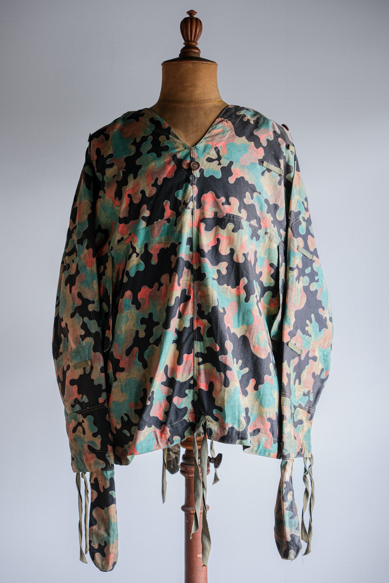 [~ 50's] Czechoslovakian Army Dubaky Camouflage Reversible Smock "DEAD